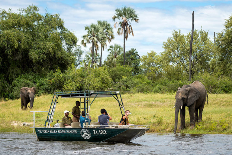 Livingstone Adventure - vicfalls-900x600-livingstonesadv-River-Safaris ...